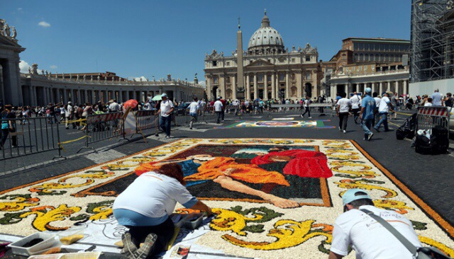 Infiorata di Roma il 28 e 29 giugno • Uozzart